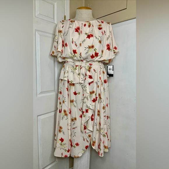 Maison Tara | Dresses | Maison Tara Floral Blouson Midi Dress For Women ...